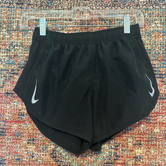 Nike | Shorts | Selling A Bunch Of Teen Clothes Both Boys And Girl ...